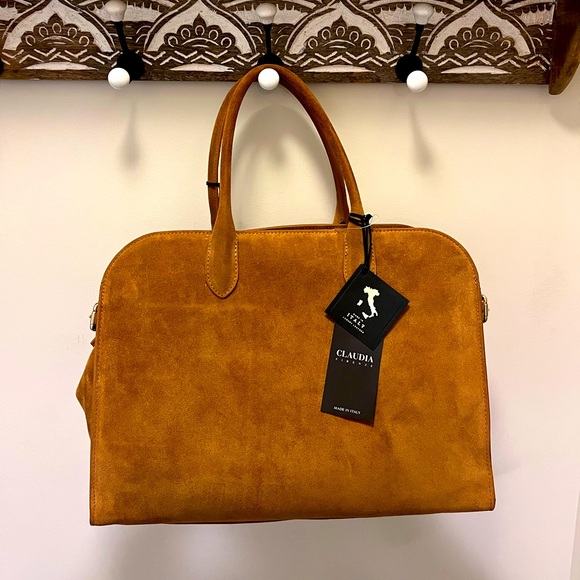 Claudia Firenze | Bags | Nwt Viral Claudia Firenze Tan Suede Tote Real ...